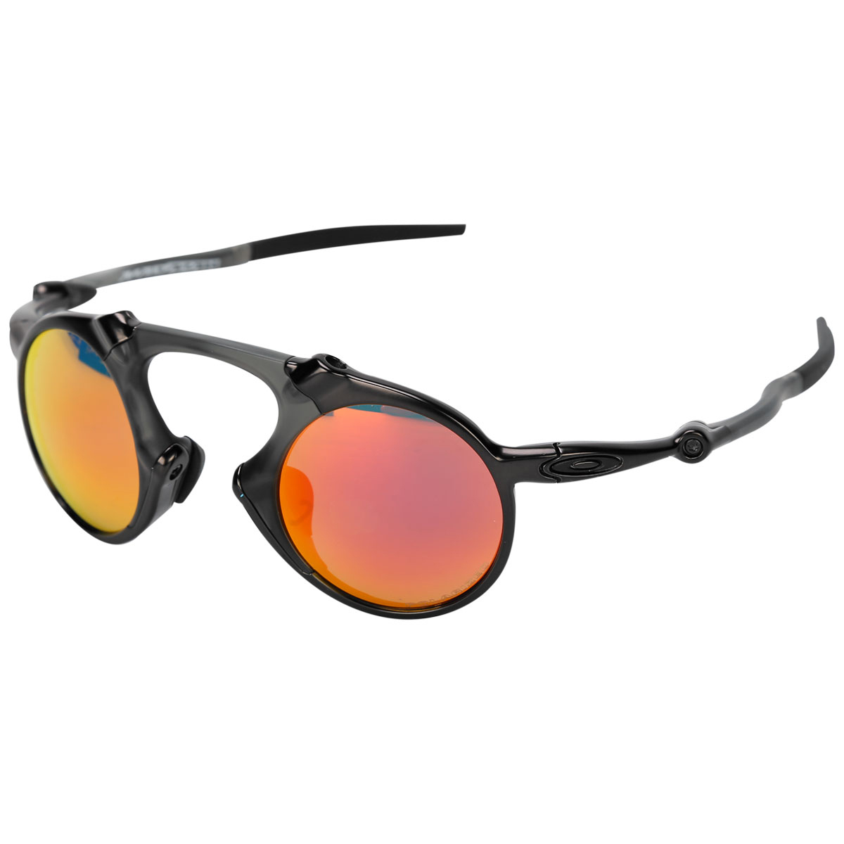 Óculos Oakley Madman Dark Carbon/Lente Ruby Iridium Polarizado ref OO601904